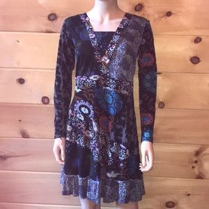 The Pyramid Collection | Dresses | The Pyramid Collection Dress Size ...